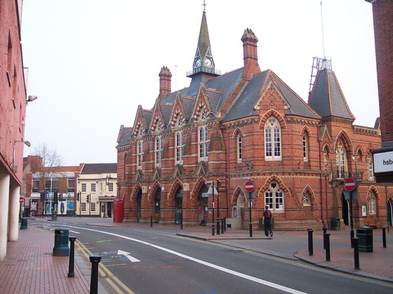 Moving to Wokingham: A guide to living & moving to Wokingham